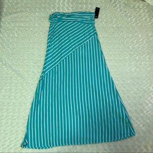 Jump Design Group, MIK | Skirts | Mik Jump Design Group Maxi Skirt ...